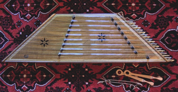 Santur – Hammered Dulcimer Instrument Rack – Subaqueous Music